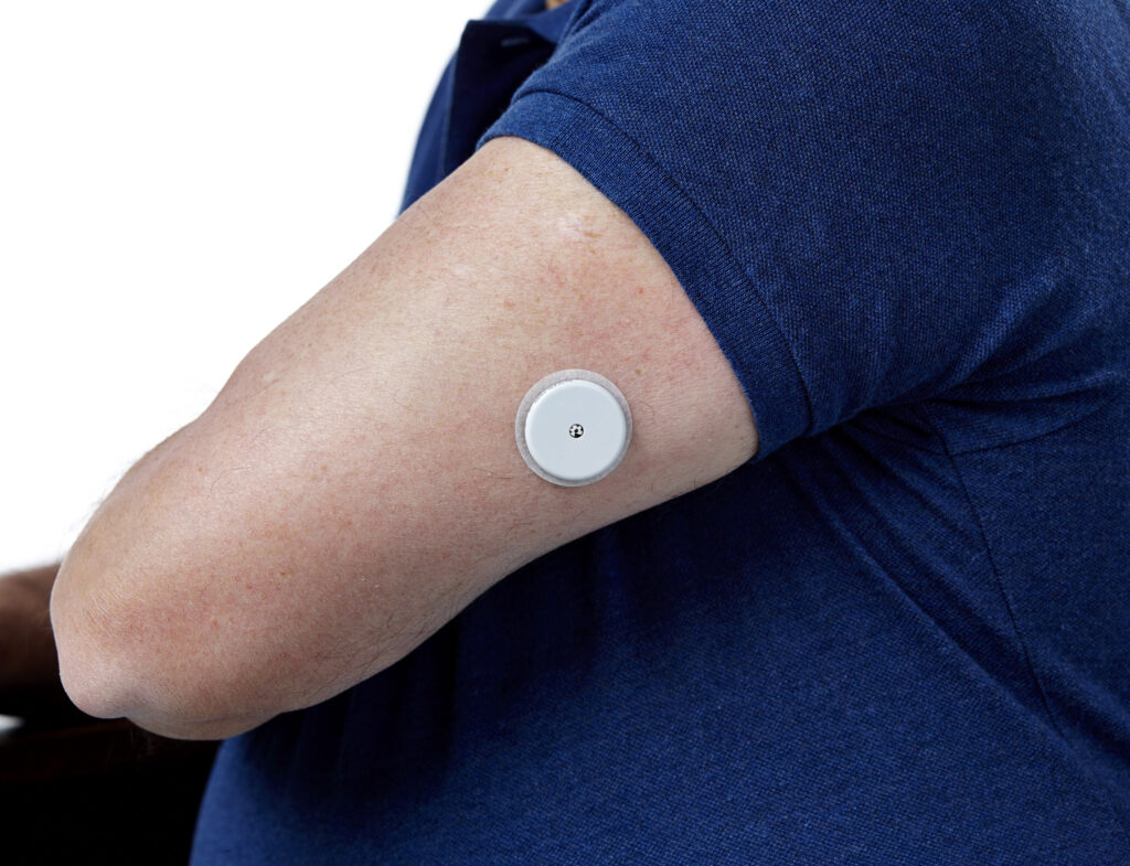 Prick-free continuous glucose monitor – ApplySci – Deep Tech Health ...